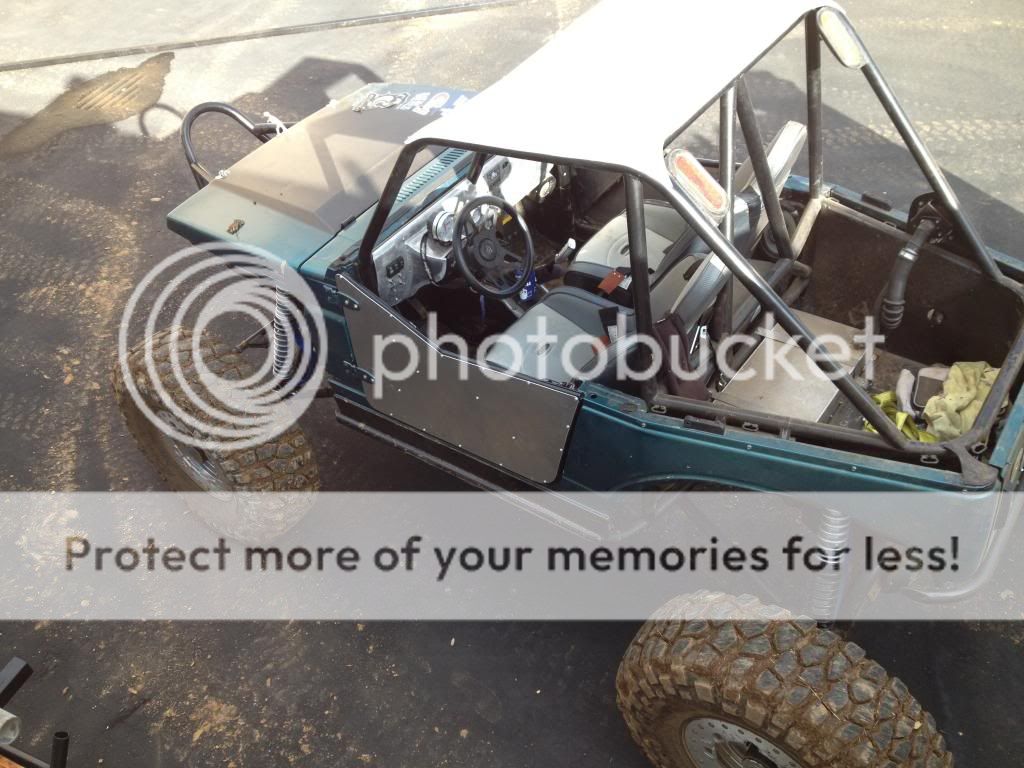 Suzuki Samurai Buggy on 60's | Pirate 4x4