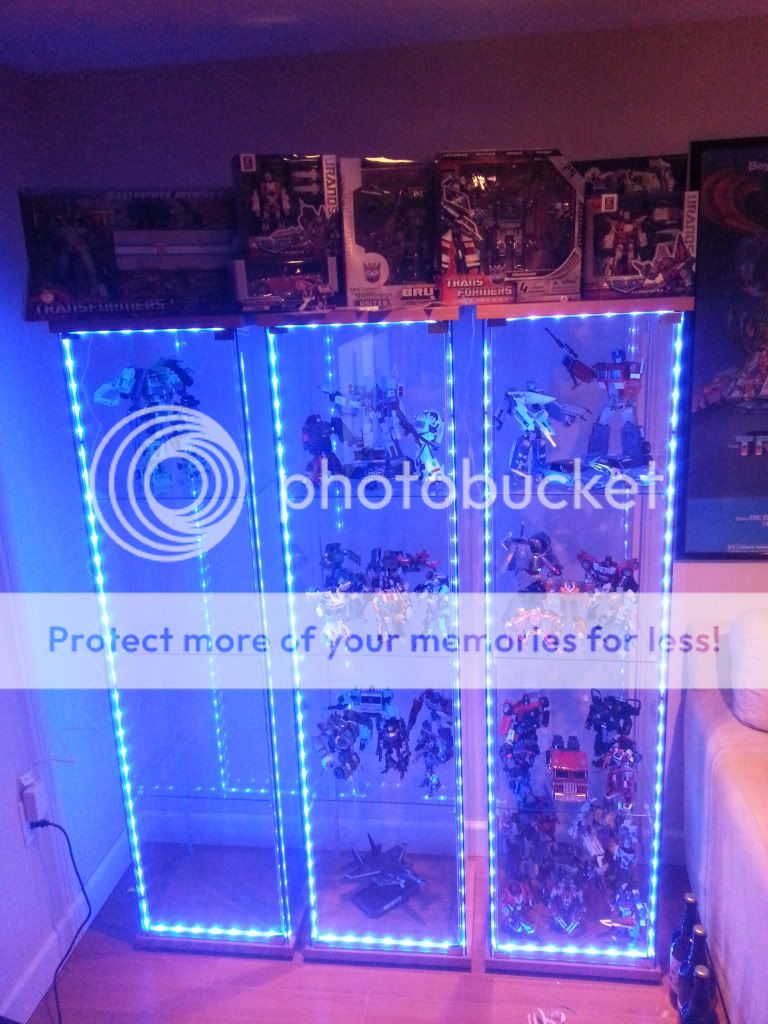 Transformers Figure Display: The Ikea Detolf | TFW2005 - The 2005 Boards